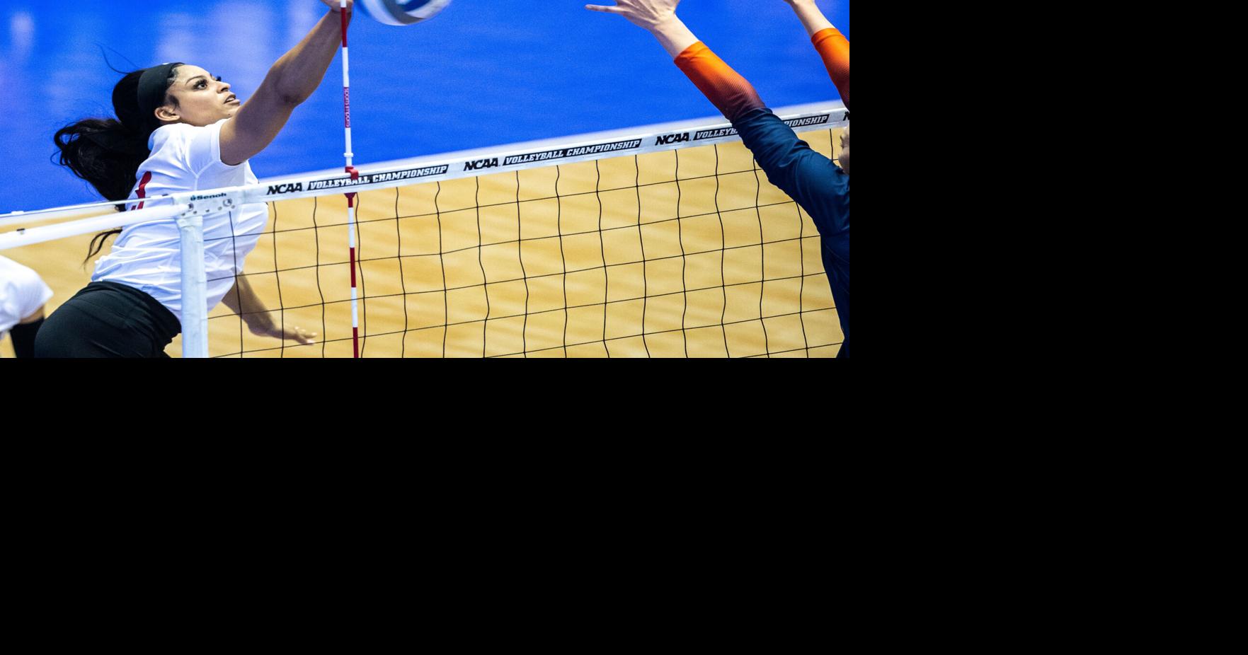 Former Nebraska middle blocker Kayla Caffey commits to Texas