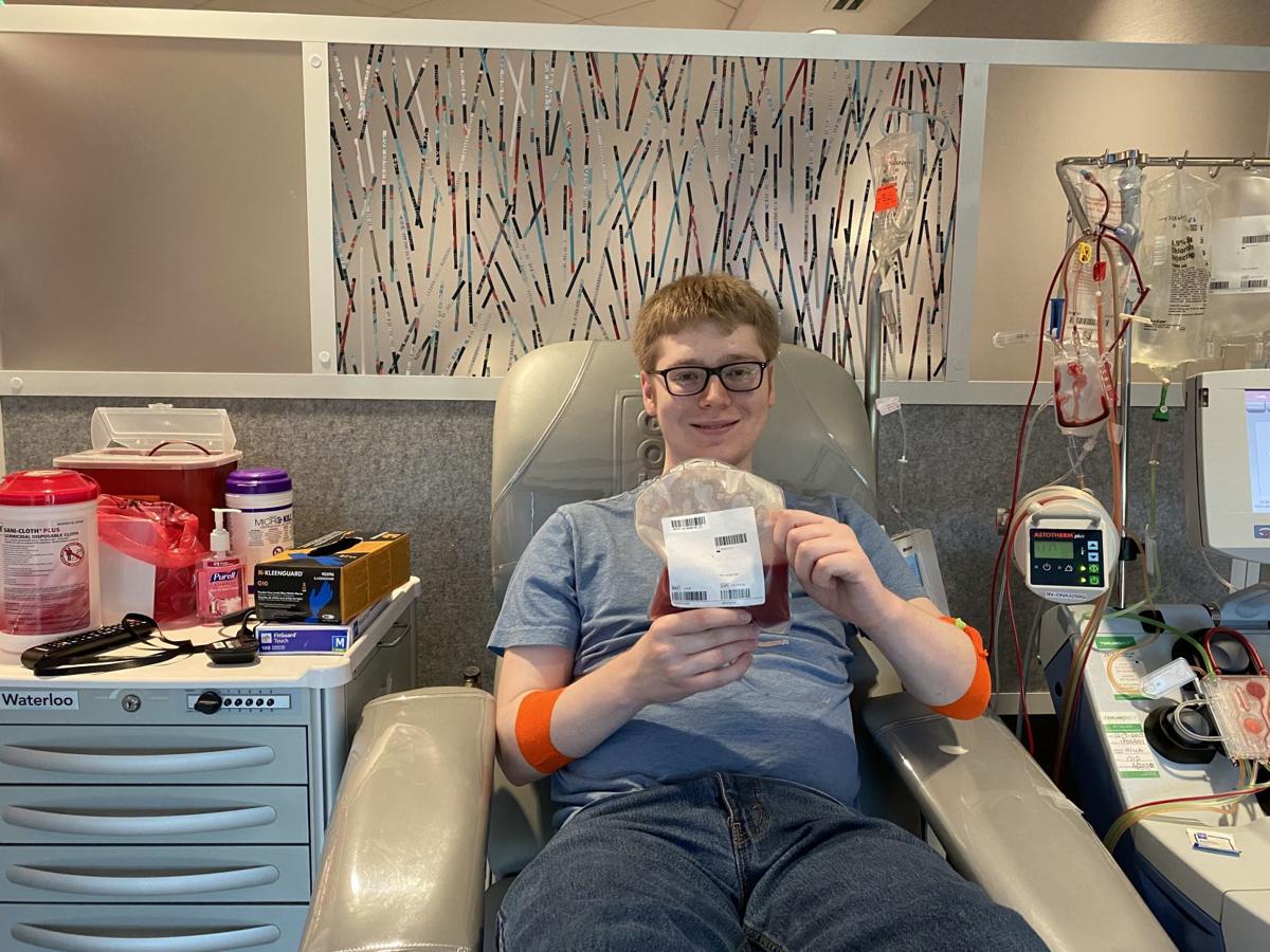 Lincoln man travels more than 1,000 miles to donate stem cells