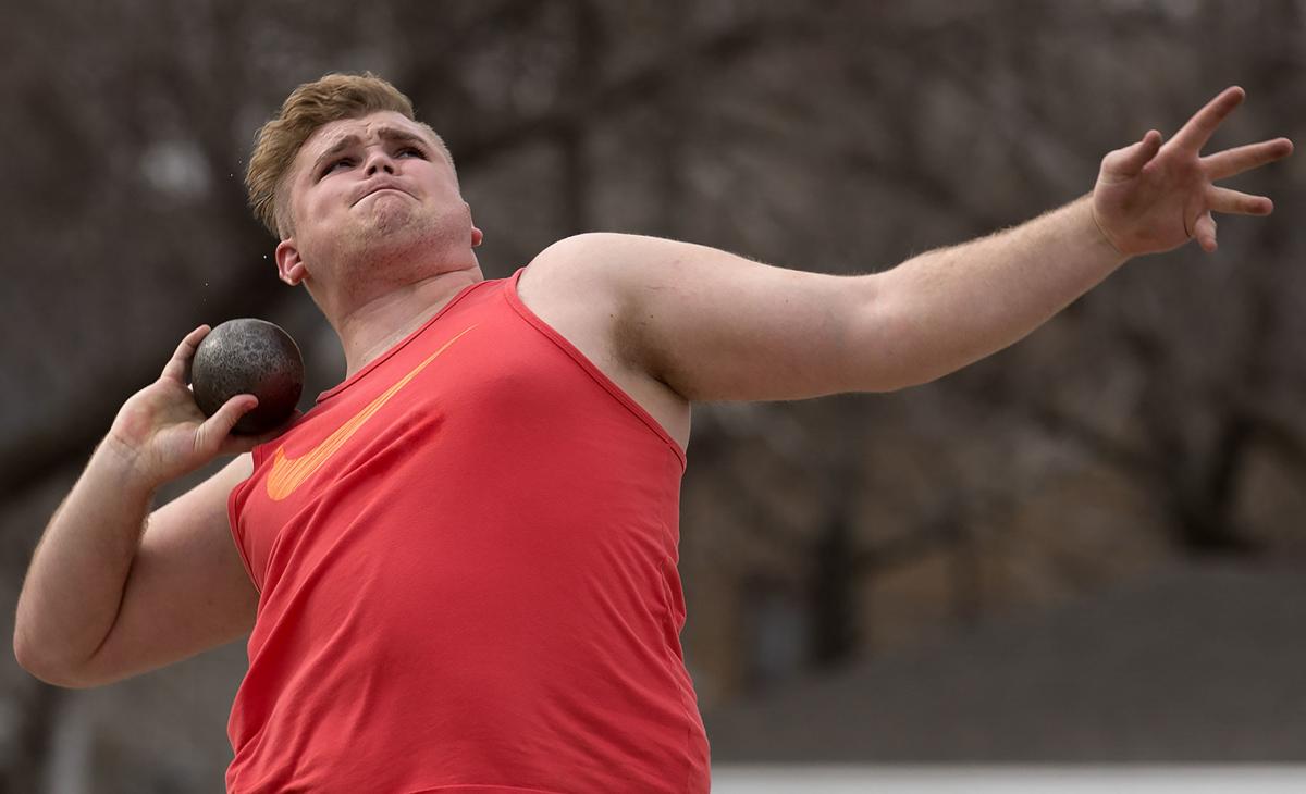 Neumann's Welsh ready to lead shot put field