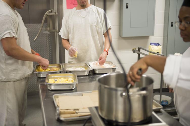 SCC teaching county jail inmates cooking skills