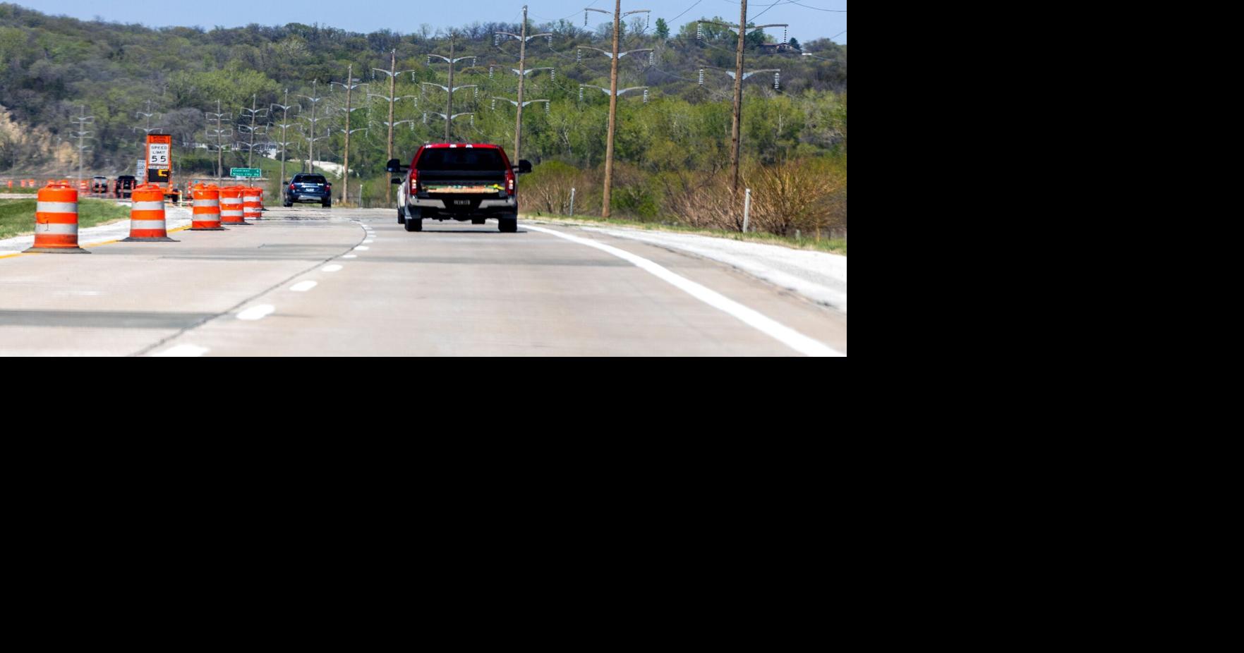 Parts of Interstate 29 and I-680 in Iowa close due to flood waters
