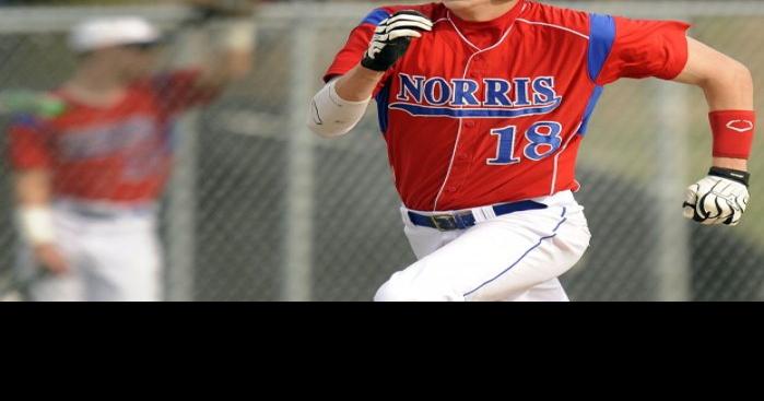 Norris Titans: Trust in the dugout