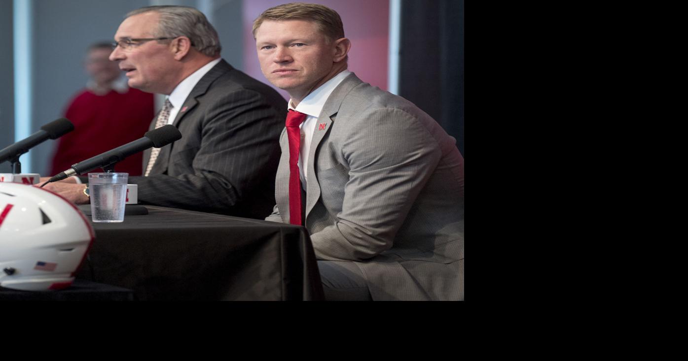 Steven M. Sipple: Once a lead dog in coaching pack, Frost now faces ...