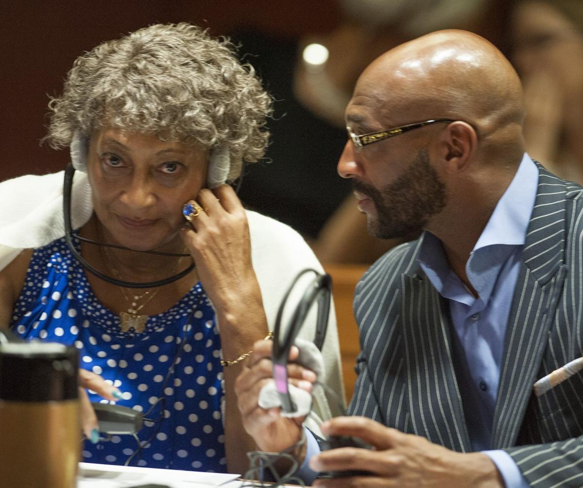 Irving Fryar sentenced to five years in prison | Football | journalstar.com