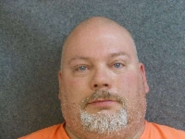 Fremont man, 42, accused of soliciting sex from 15-year-old