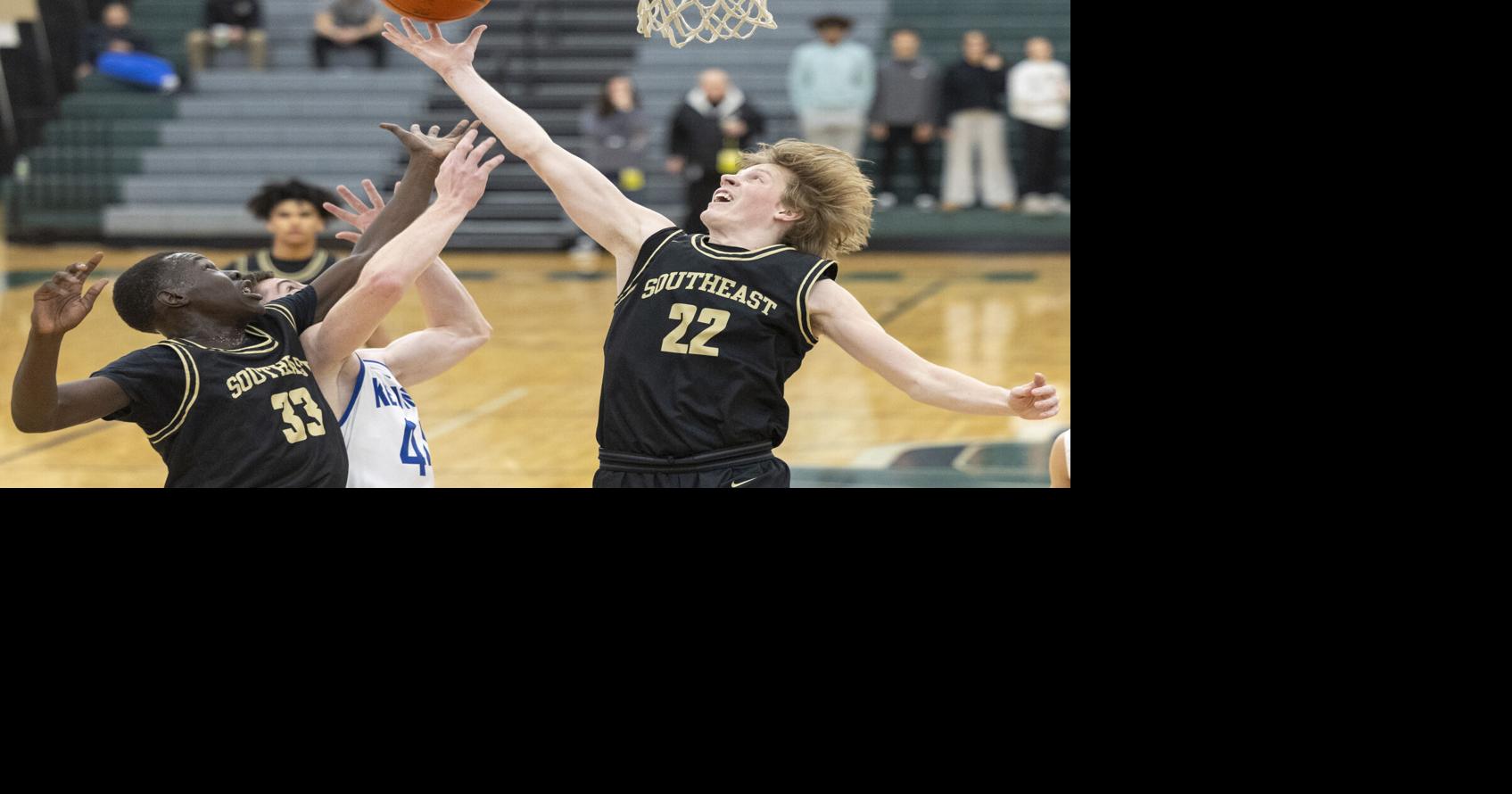 Photos: HAC basketball boys semifinal games, Dec. 29