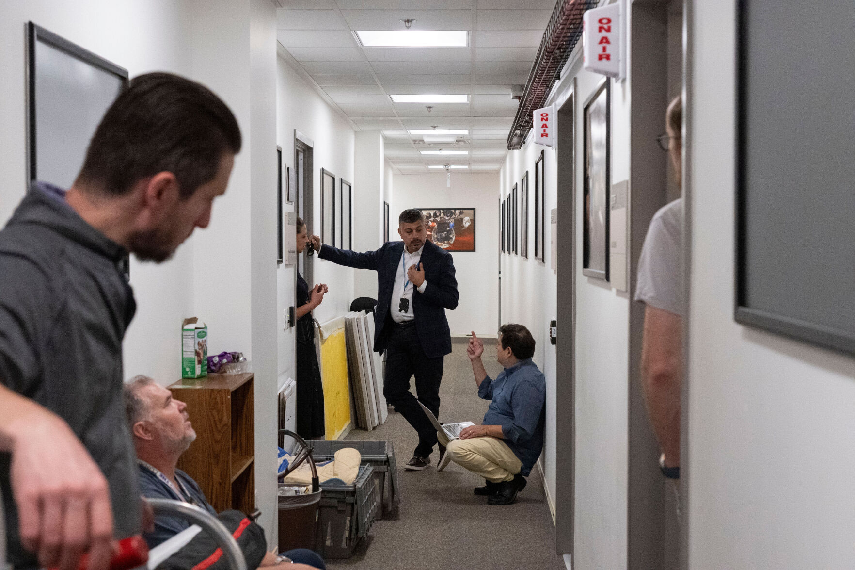 Journalists exit Pentagon rather than agree to new rules