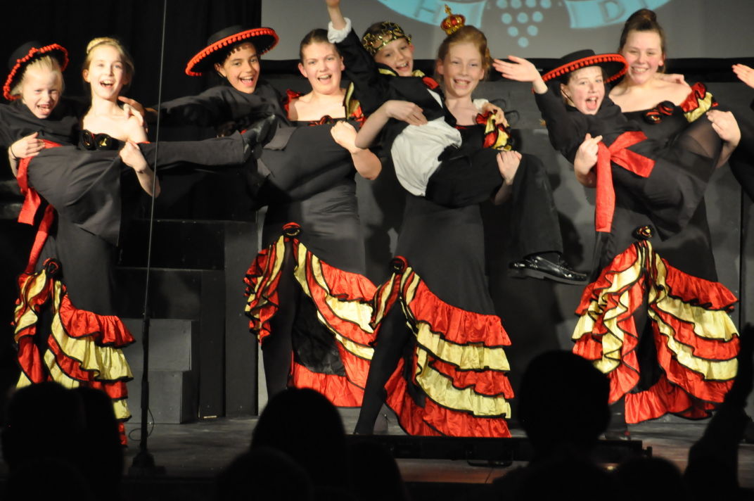 Theatre Arts For Kids offers musical theatre for aspiring young performers