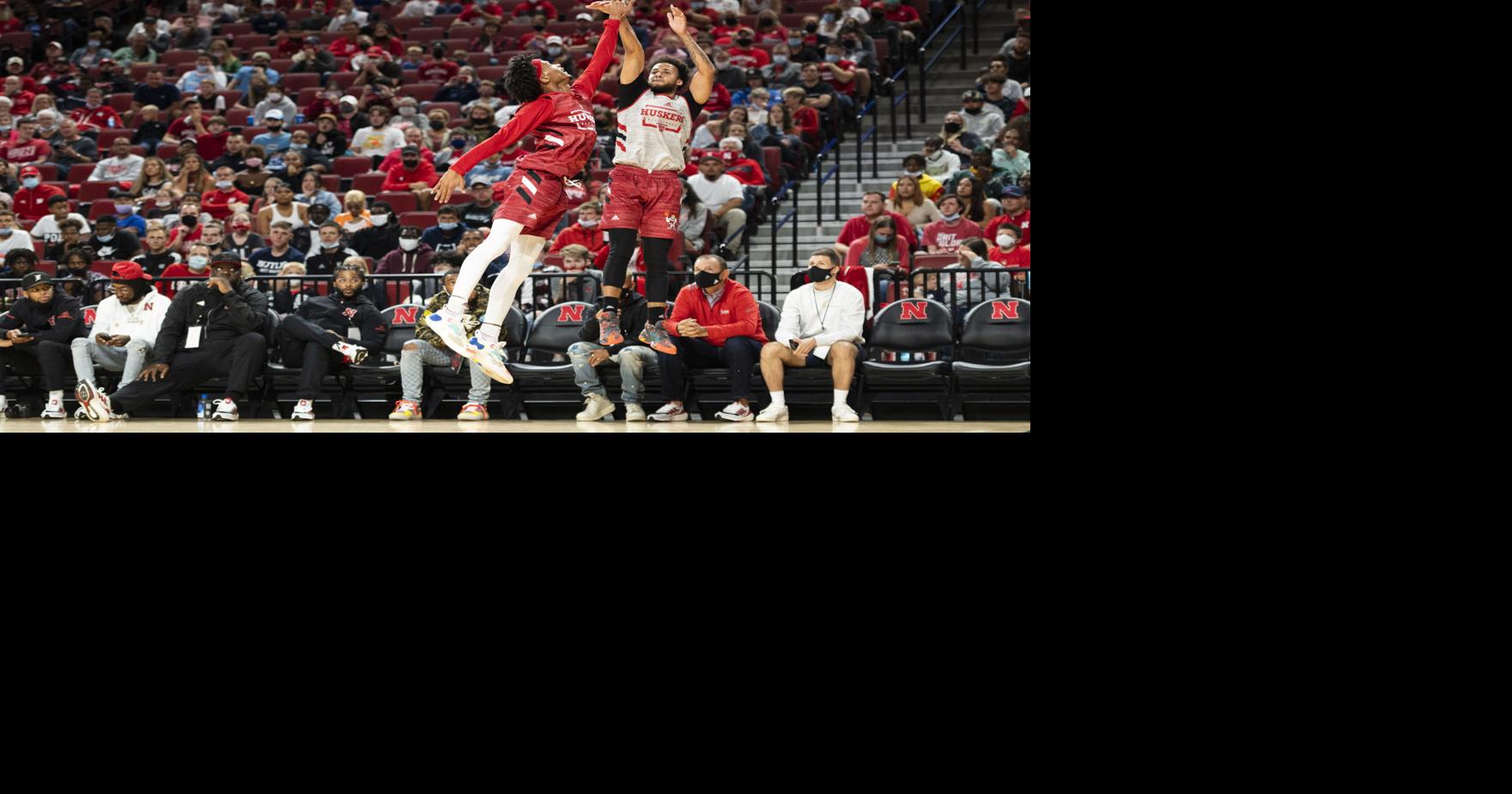 Chris Basnett: Fans are back for hoops, and Hoiberg promises them something to cheer for in 2020-21