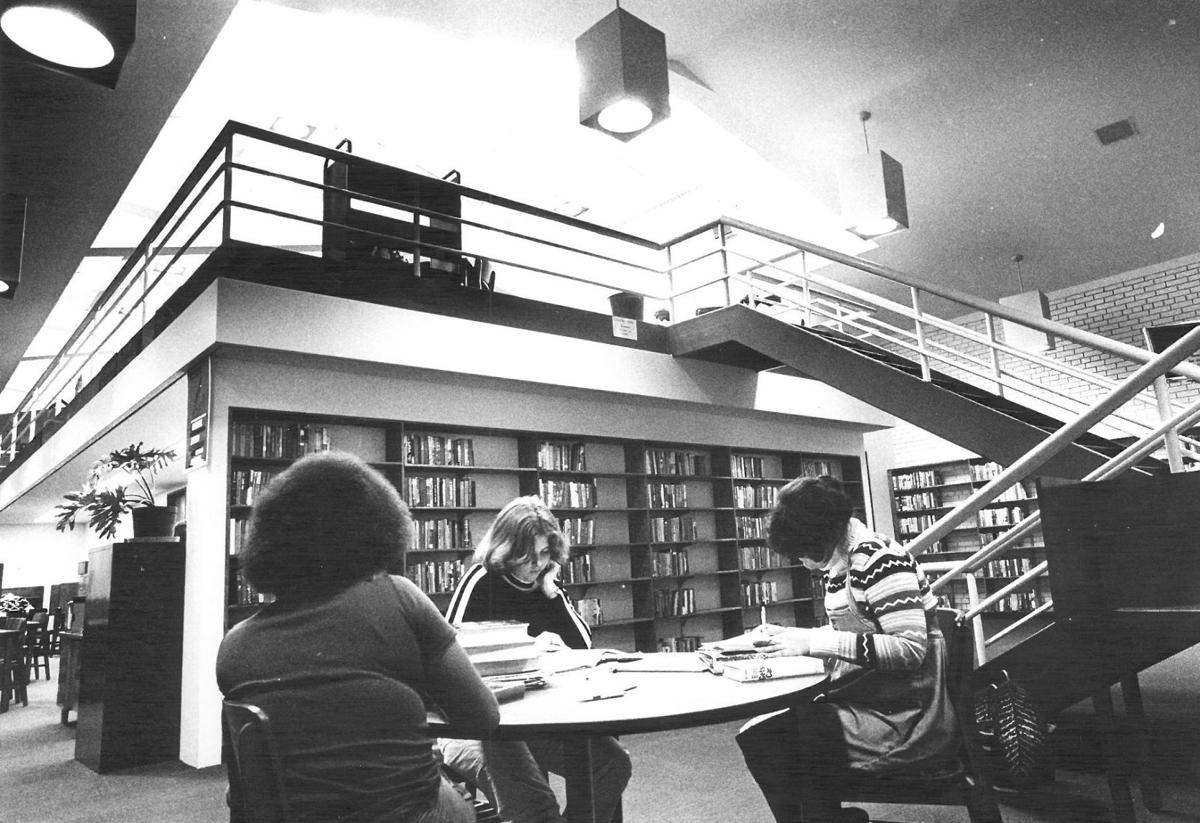 PhotoFiles: Early Lincoln high schools