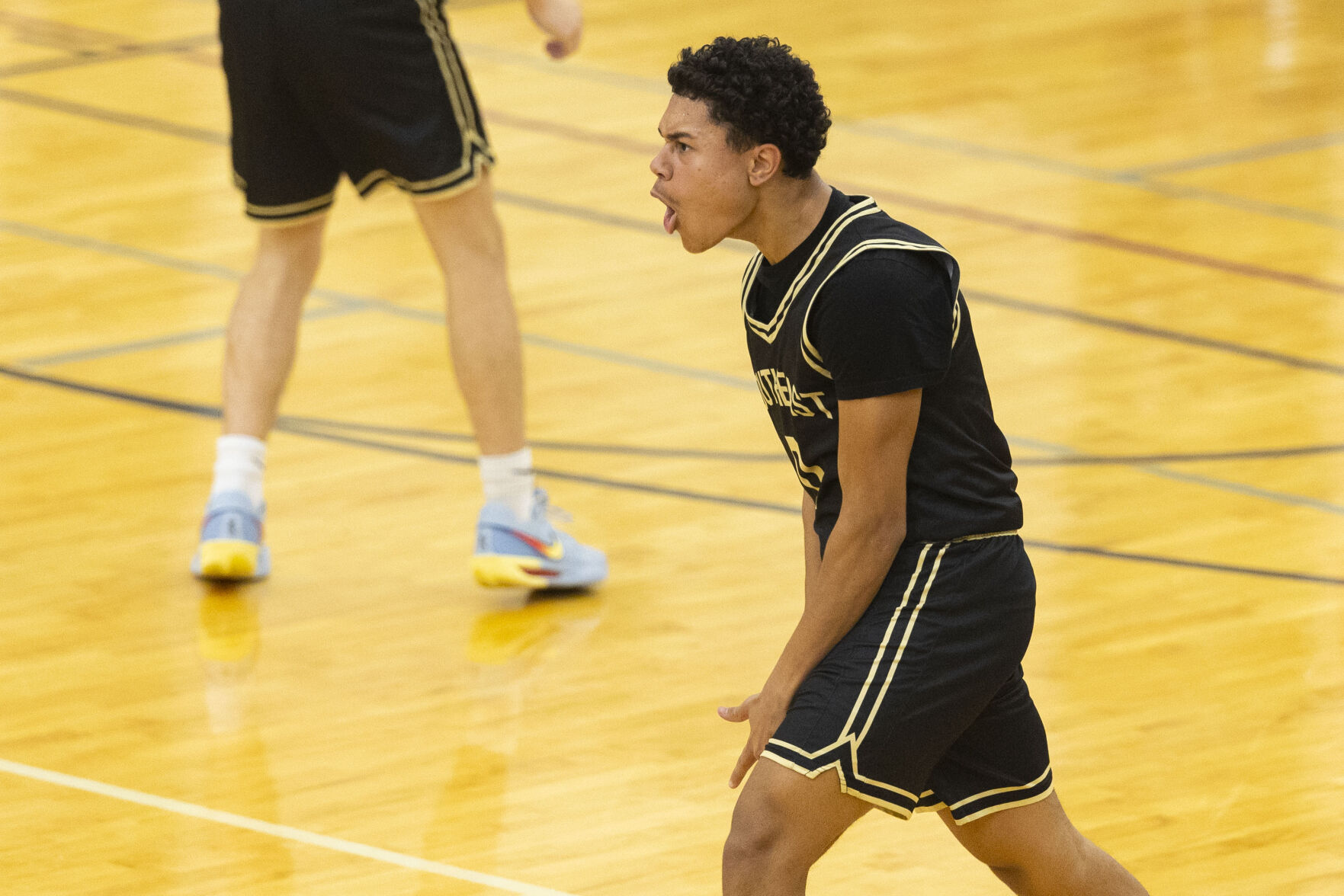 KJ Pinchon makes splashy debut for Lincoln North Star girls basketball