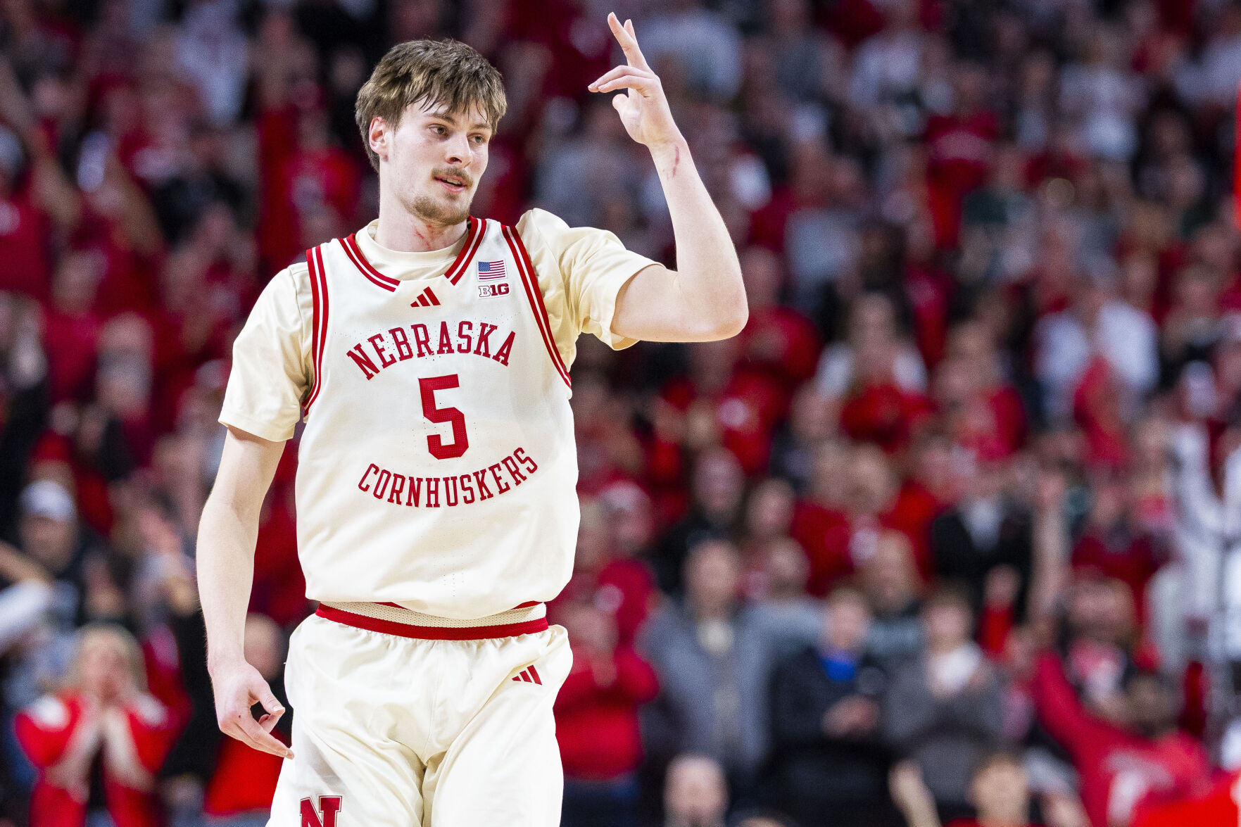 Nebraska basketball beats Michigan State in 'rock fight'