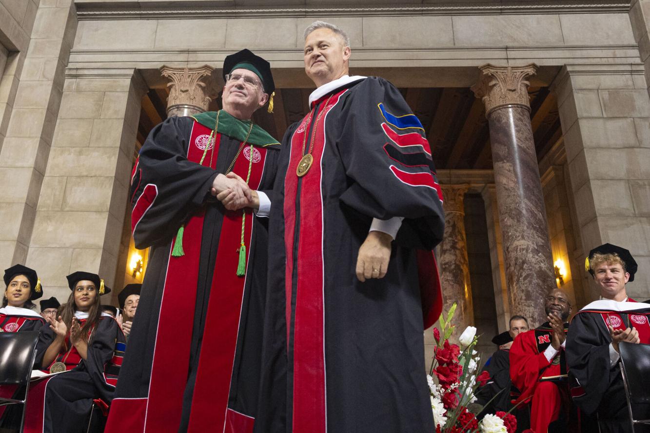 Omaha's Howard L. Hawks leaves legacies in higher education, business ...