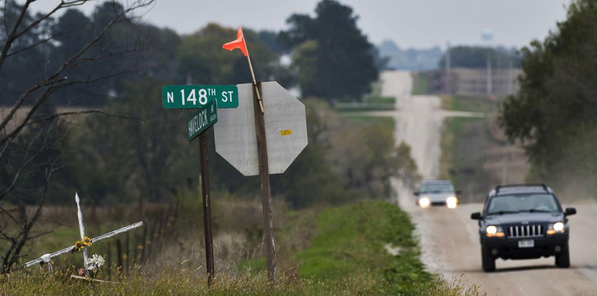 County considers signs to replace private roadside memorials | Local ...