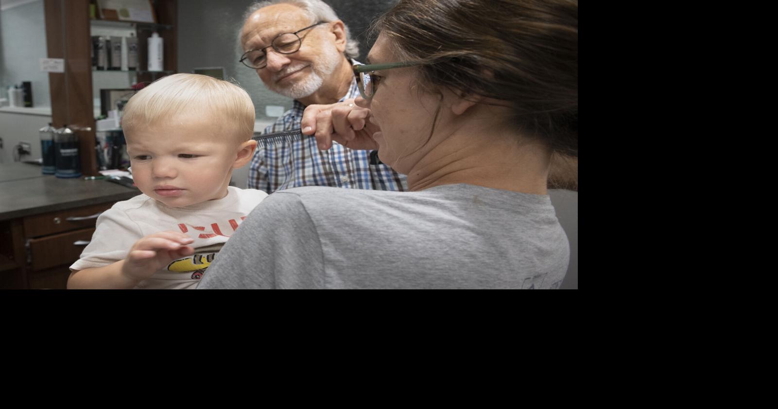 Lincoln barber cuts hair for 5 generations of Nebraska clan