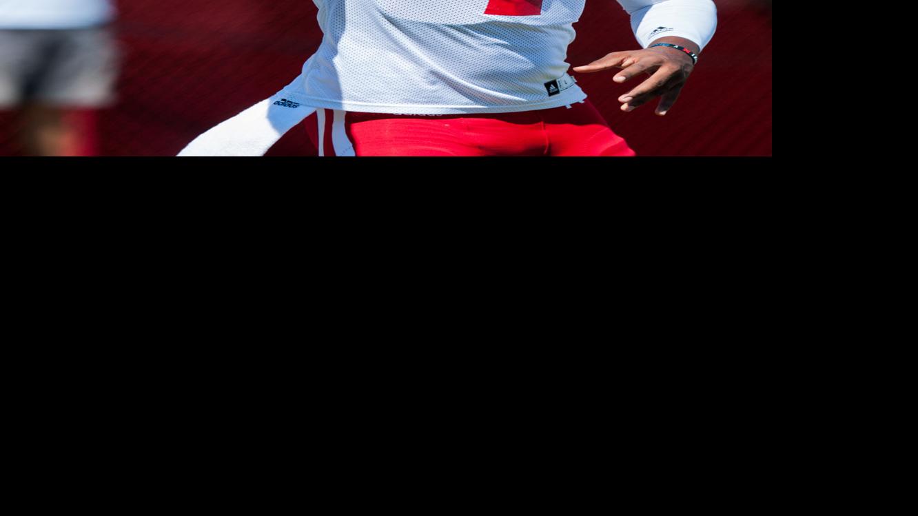 Steven M. Sipple: After tough week, 'pretty good' scrimmage acceptable ...