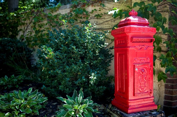 Mailbox makes a first impression