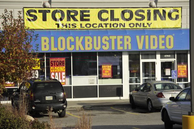 Lincoln Blockbuster Video stores to close