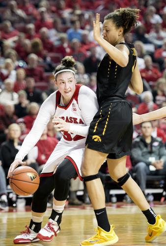 Women's basketball: Shepard picks up national awards