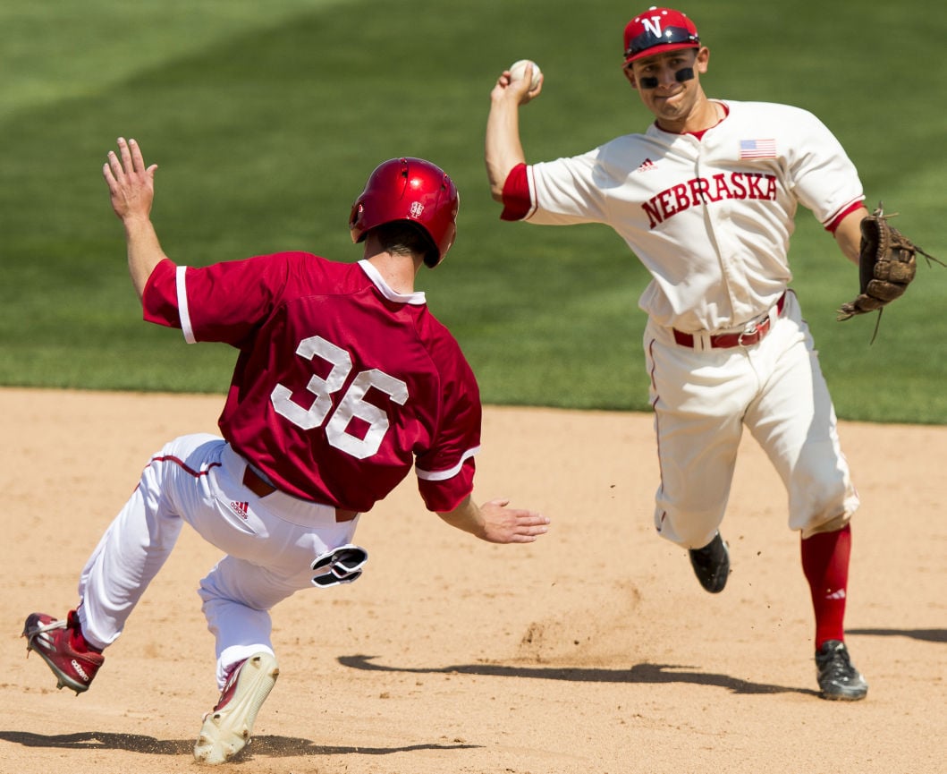 Steven M. Sipple: Erstad's crew impressive, right down to the chip on ...