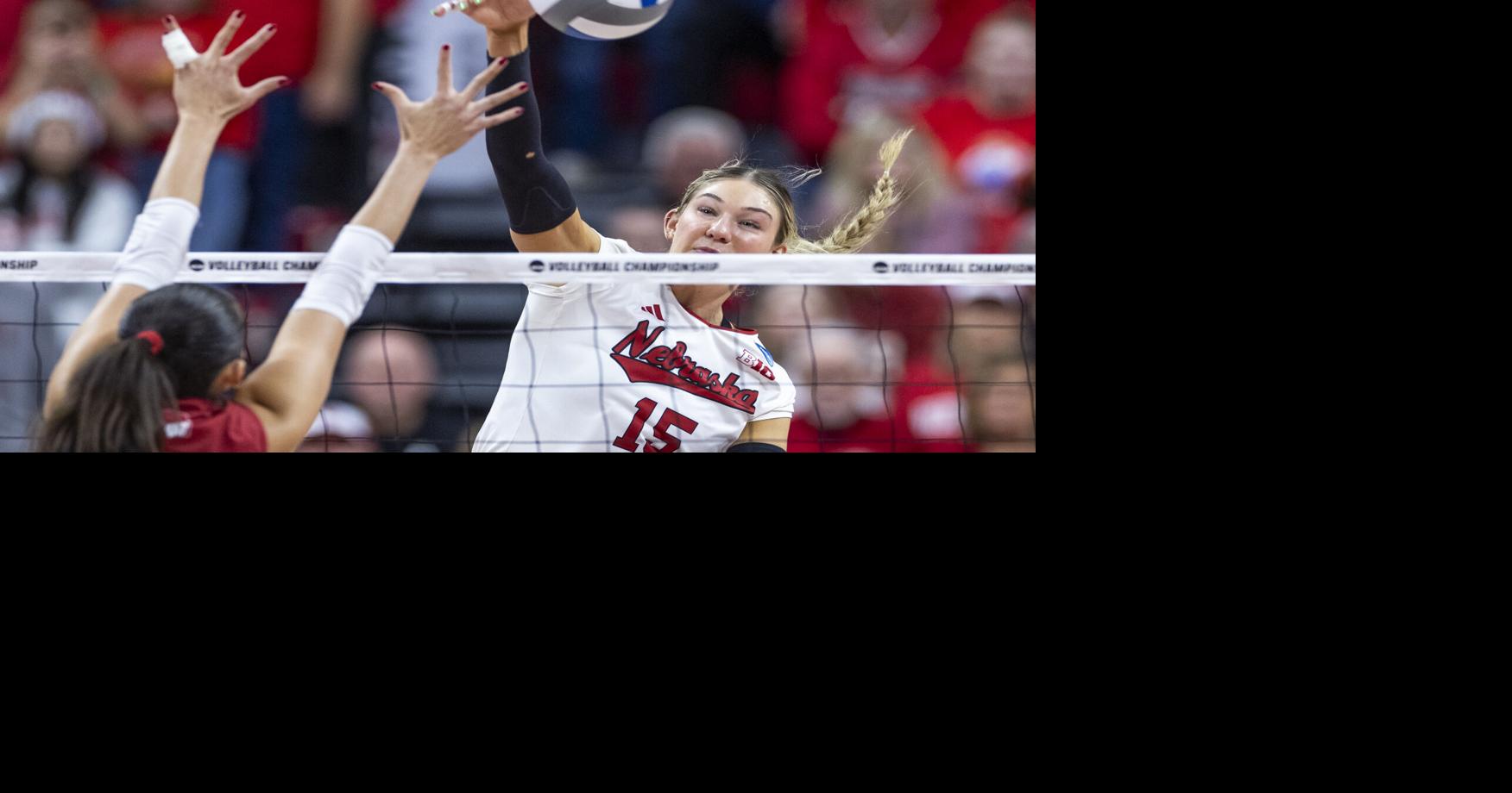 Nebraska beats Wisconsin in Elite Eight: How it happened