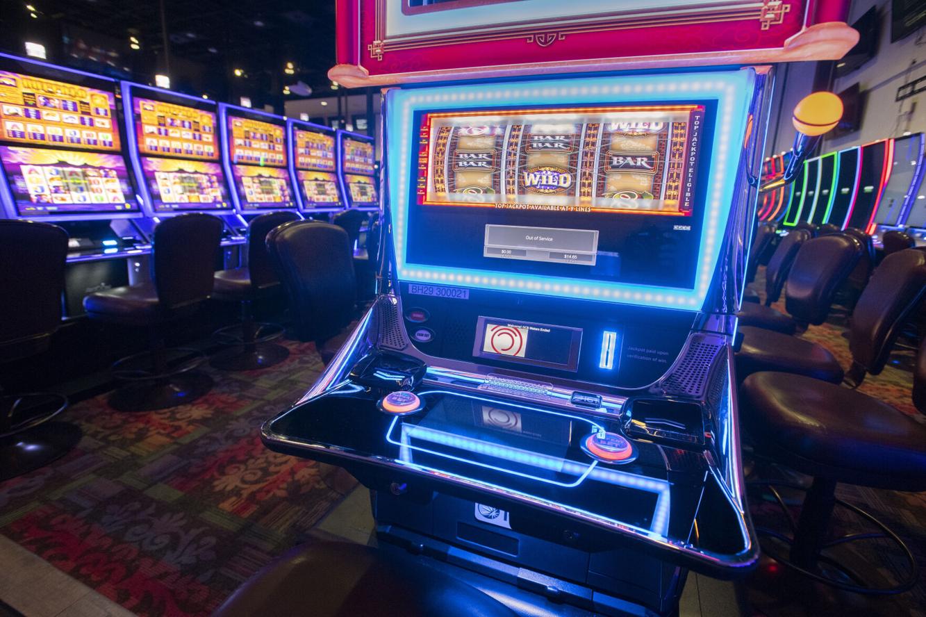 Here's what to know before the first pull of a slot machine in Lincoln