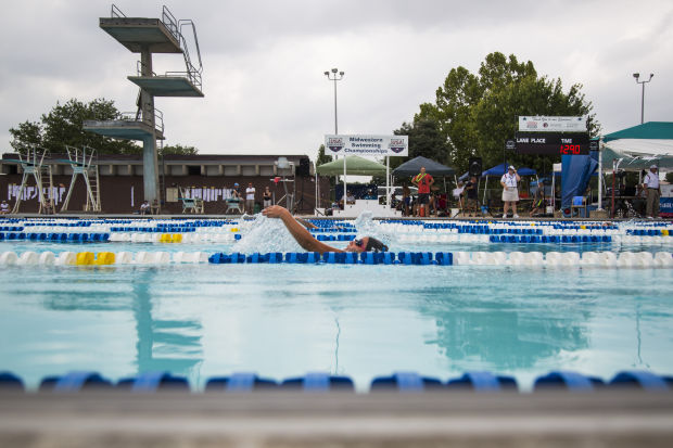 Lincoln ranked No. 22 swim city in America