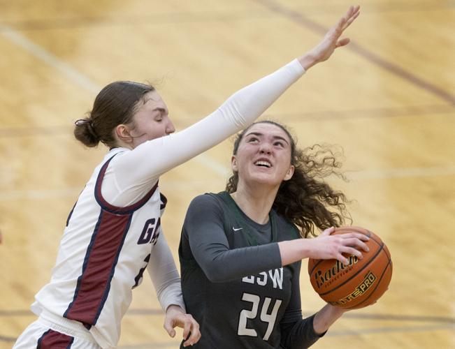 Lincoln Southwest girls return experienced core as they chase return to ...