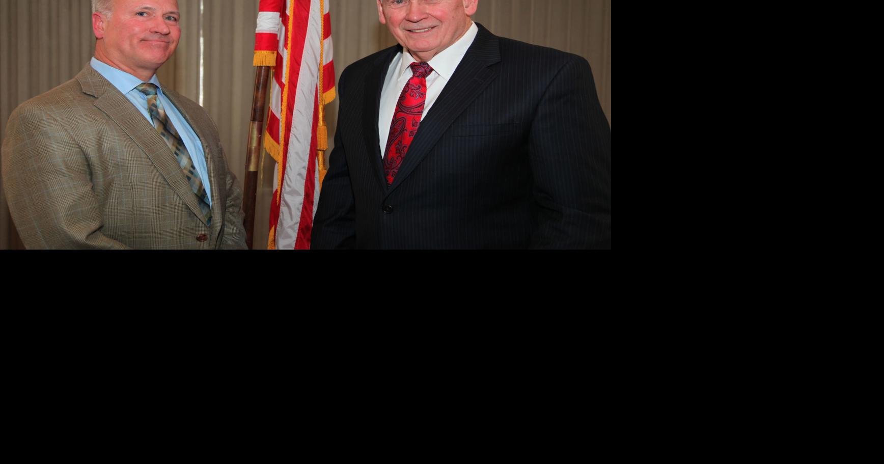 Bob Hinson speaks about dangers of cyber warfare