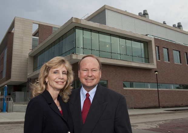 Couple donates $5M to UNL for nanoscience center