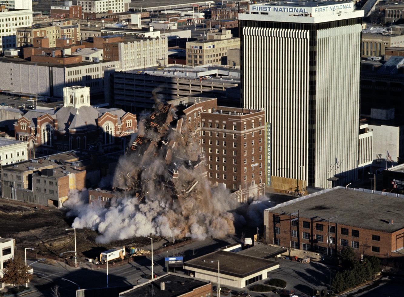PhotoFiles: The Cornhusker Hotel implosion