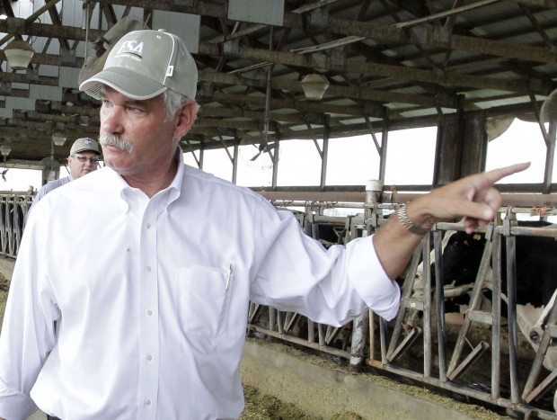 'Open dialogue,' but closed doors at farm bill meeting