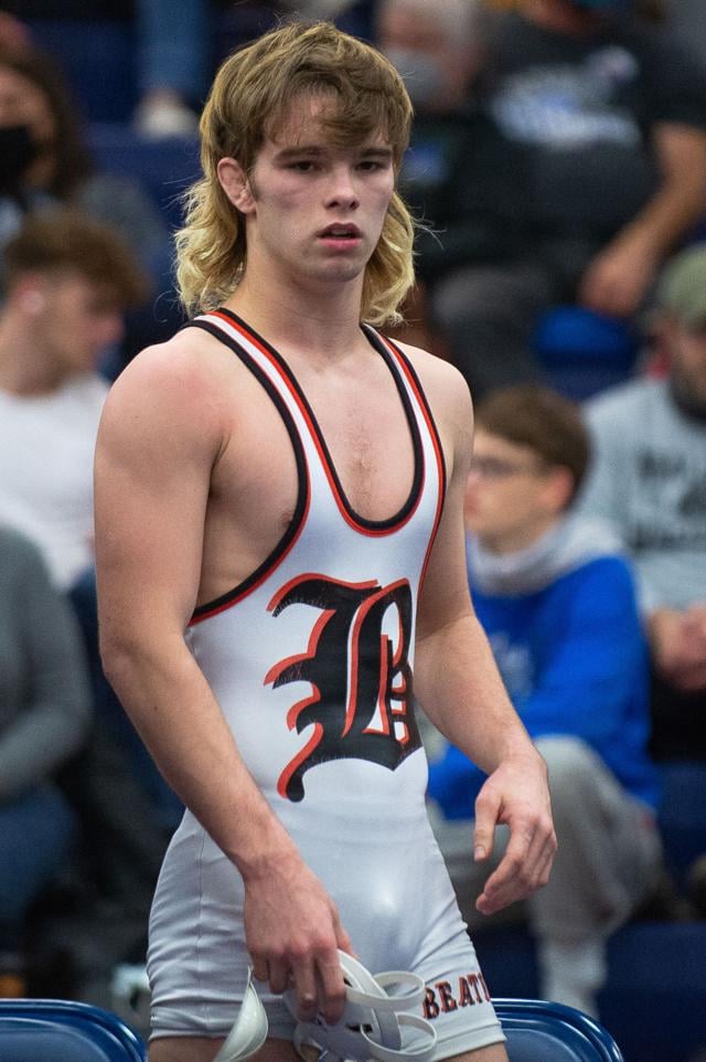 Watch now: Drew Arnold becomes Beatrice wrestling's all-time wins ...