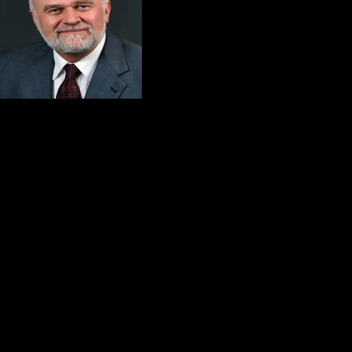 LES board gives CEO Kevin Wailes 12 percent raise