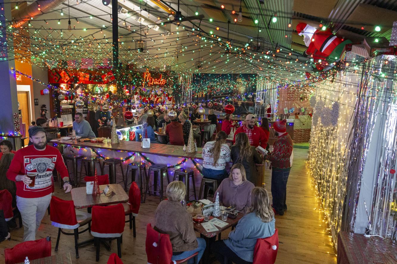 Robber's Cave opens Christmas Miracle Pop-Up Bar in Lincoln