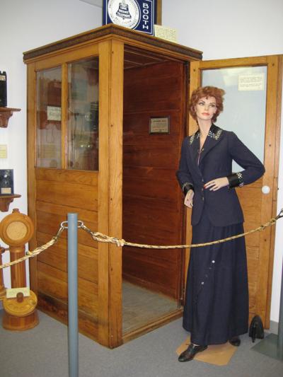 Telephone museum offers Valentine's Day visit