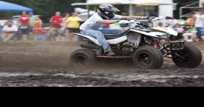 118th annual Diller Picnic features Redneck Farm Olympics