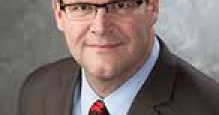 Smithsonian director praises Nebraska's treasure trove of fossils