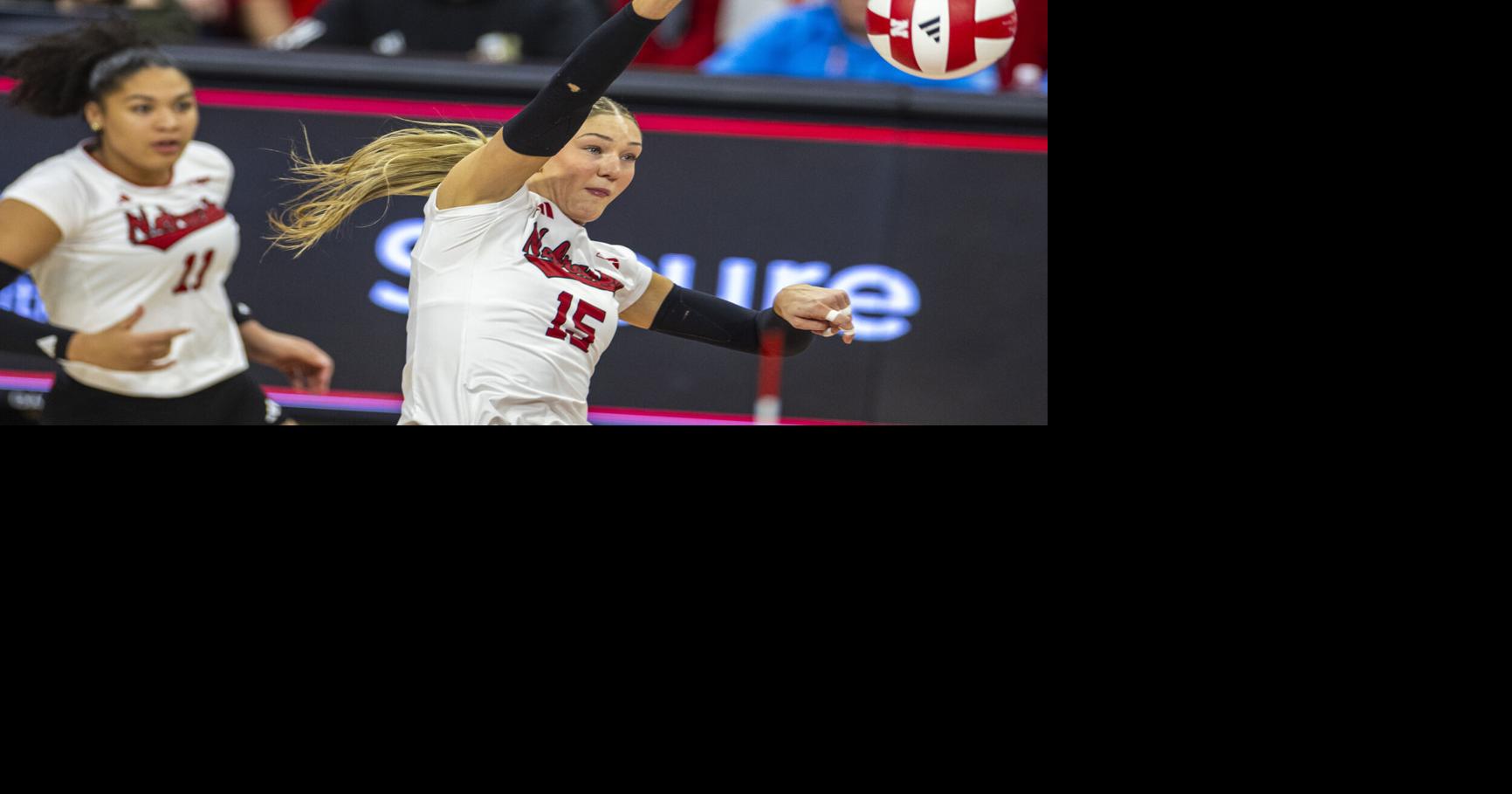 Jackson's perfect match highlights Nebraska volleyball's sweep over ...