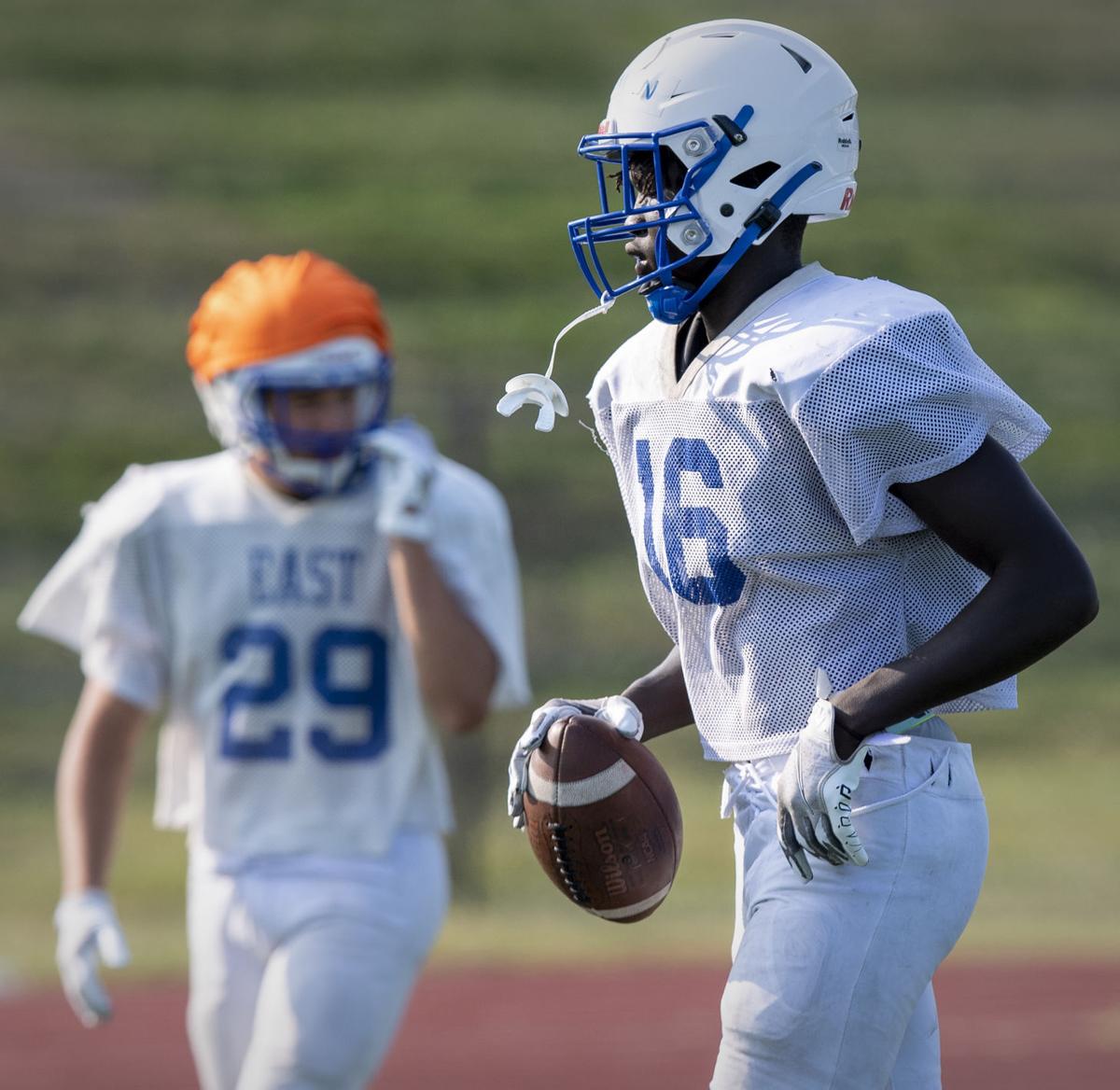 Behind Super-State QB Walters, Lincoln East ready to spread the field ...