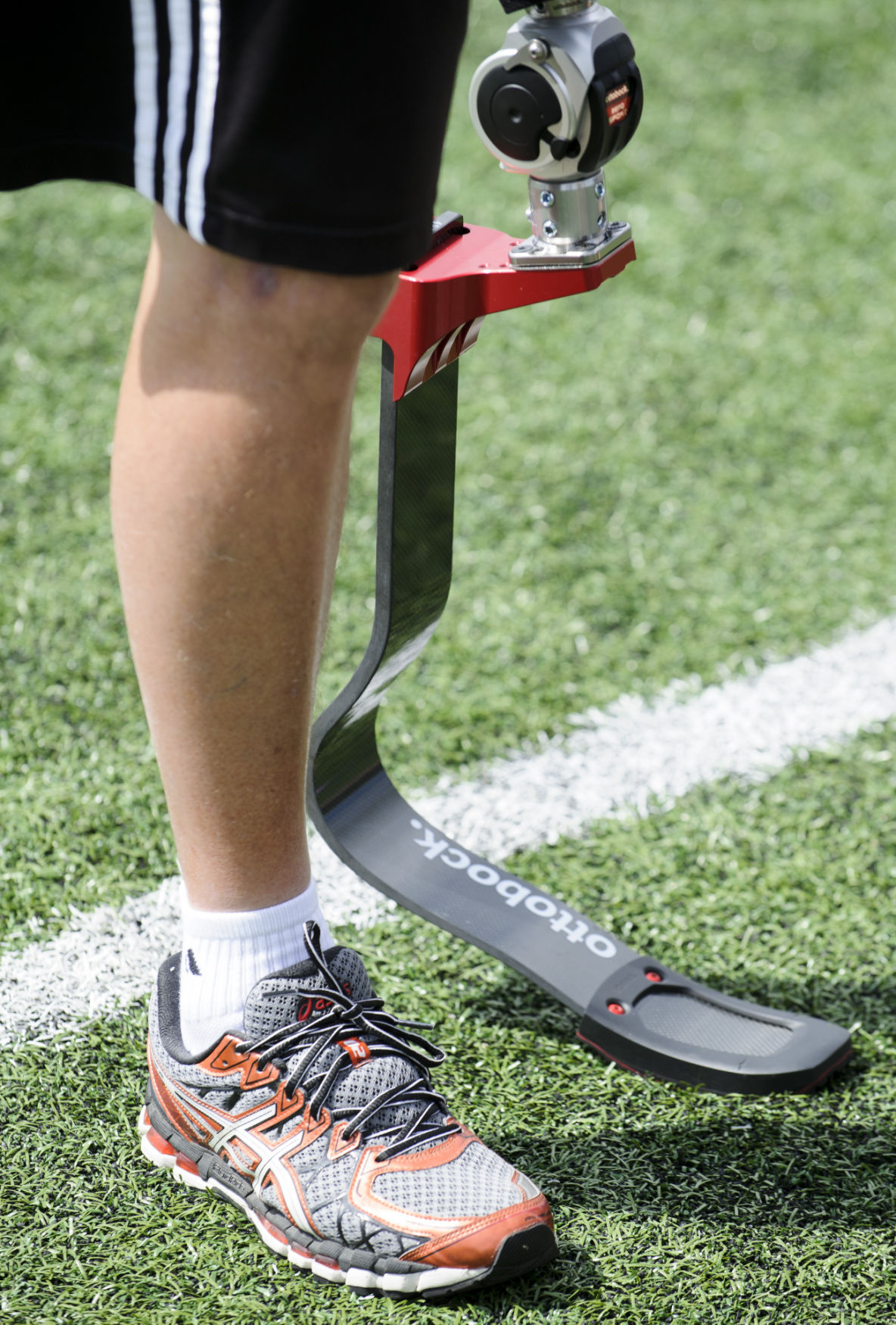 Prosthesis like 'walking on pillows' for amputee | Local | journalstar.com