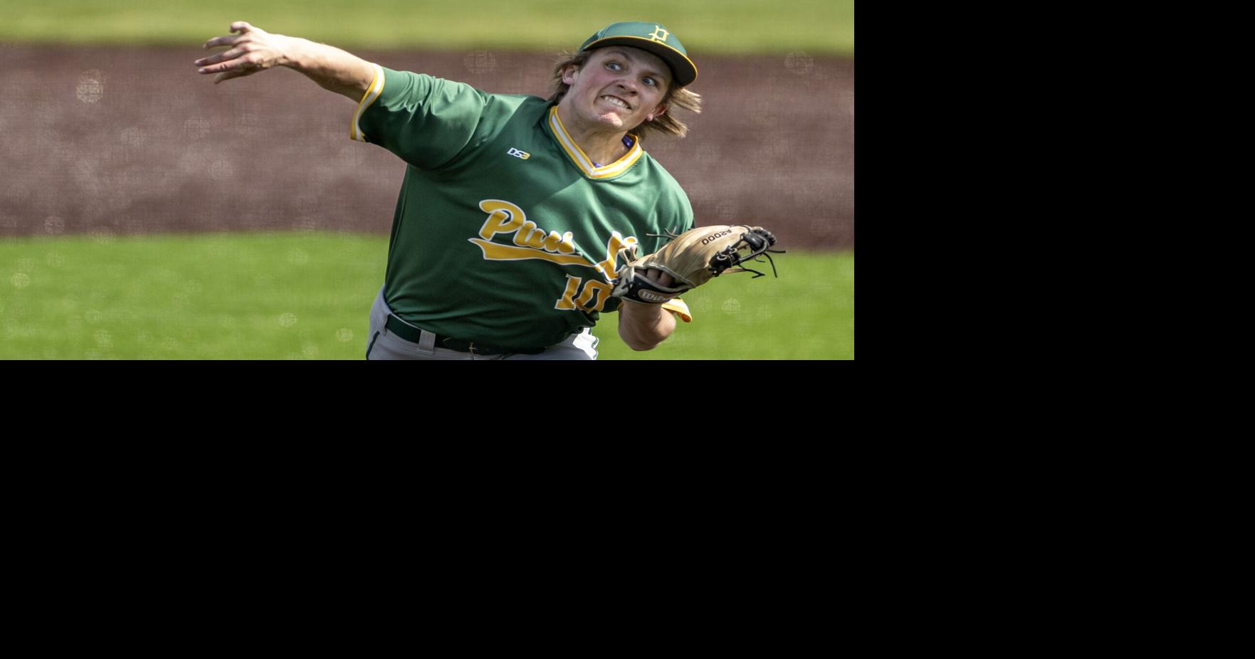 Inside Lincoln Pius X baseball's improbable run to a Monarch Invite title