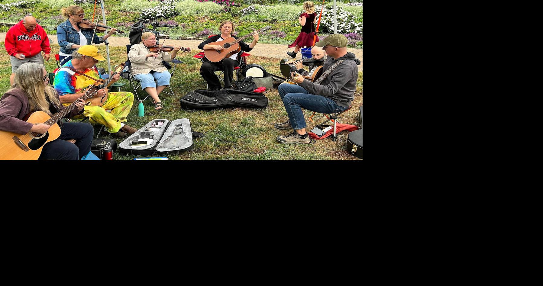 Noyes’ October focus show highlights unique visions and music