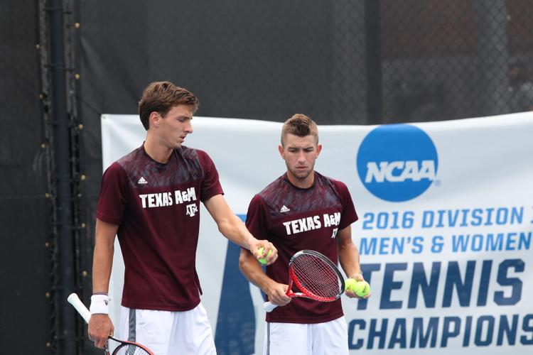 Tennis: Omaha native Withrow advances to NCAA men's doubles final
