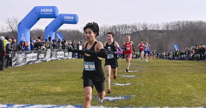 Fremont runner qualifies for national cross country meet