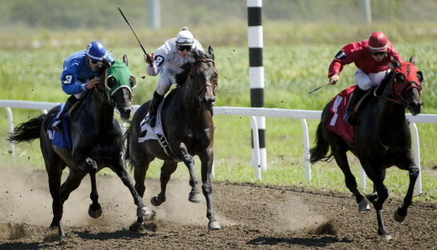 Lincoln Race Course to host race Monday