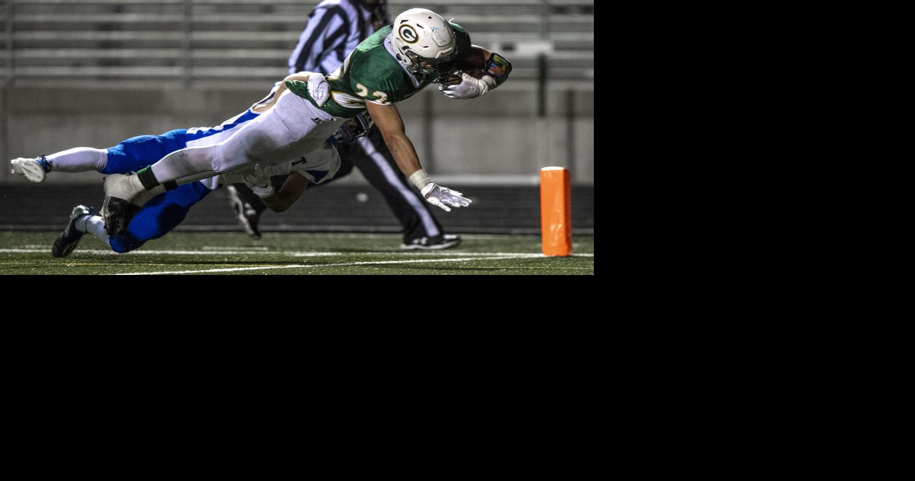 Noah Walters leaves it all on the field, breaks Class A passing record ...