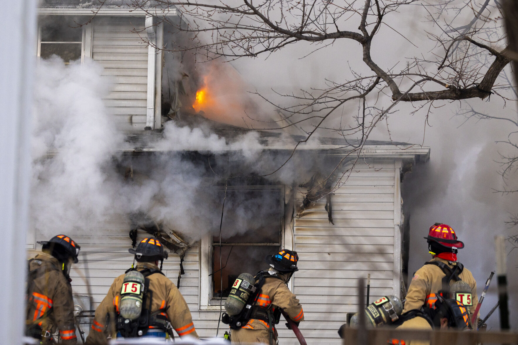 Photos & video: Fire in central Lincoln destroys 2 homes, damages third