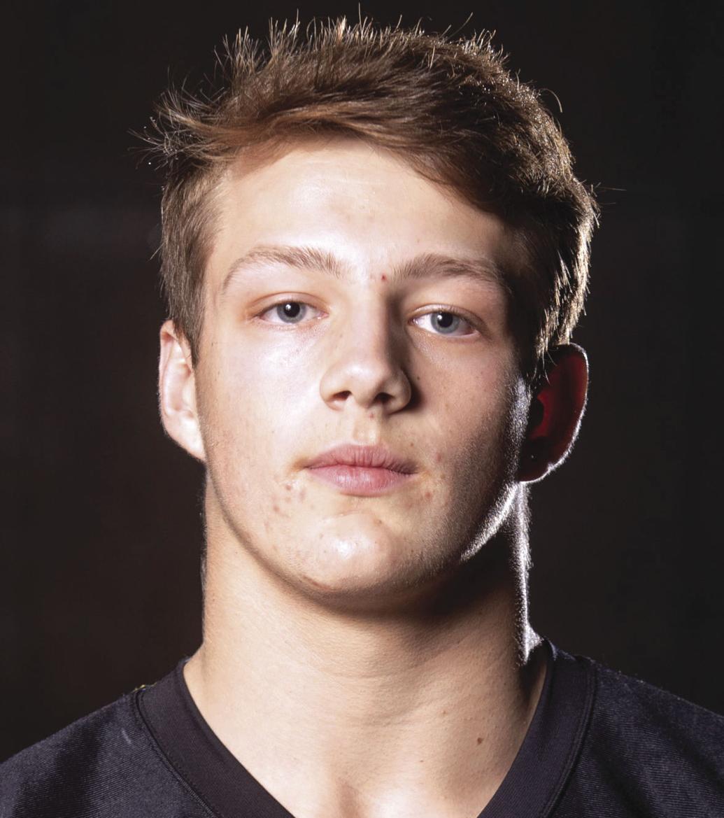 Papillion-La Vista linebacker Kaden Johnson commits to South Dakota State