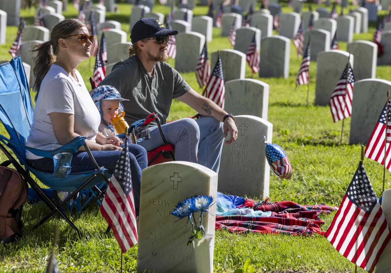'It's very moving' — More than 100 gather at Lincoln's Wyuka Cemetery ...